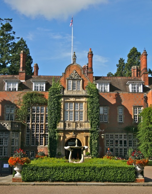 An Eco-Elegant English Hotel, “Downton Abbey” Style | Laurel Kallenbach